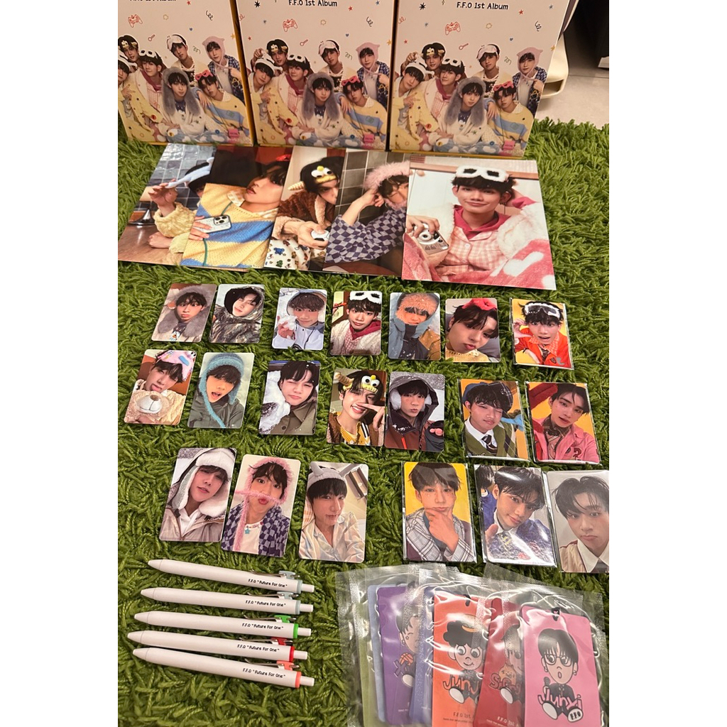 🌟追星專區🌟原子少年2 F.F.O 首張專輯Future For One 睡衣小卡 雪地小卡 特典小卡 鈞嘉 彥旭 小新 | 蝦皮購物