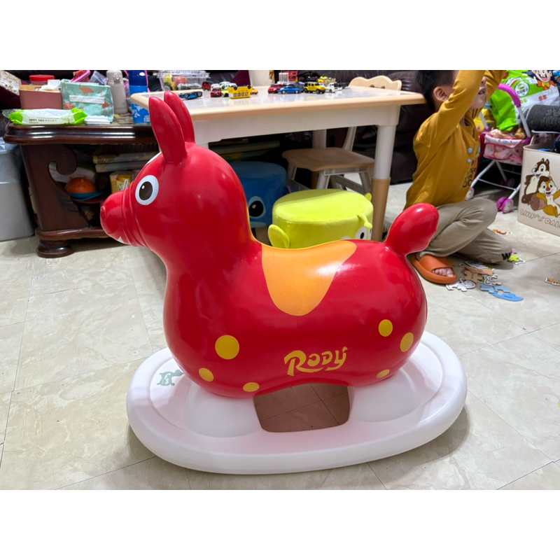 二手-Rody跳跳馬（紅)+搖搖板 | 蝦皮購物