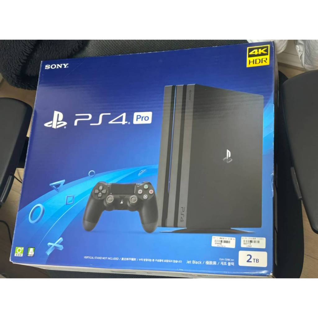 PS4 Pro 2TB 極致黑+遊戲片 九成新 | 蝦皮購物