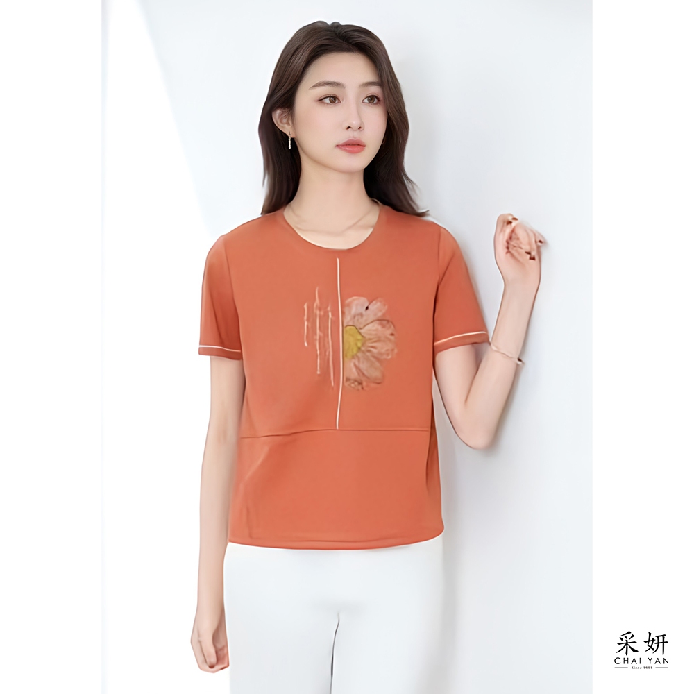 【采妍CHAI YAN】 春夏新品 中大尺碼 刺繡花朵拼接滑棉短袖上衣 | 蝦皮購物