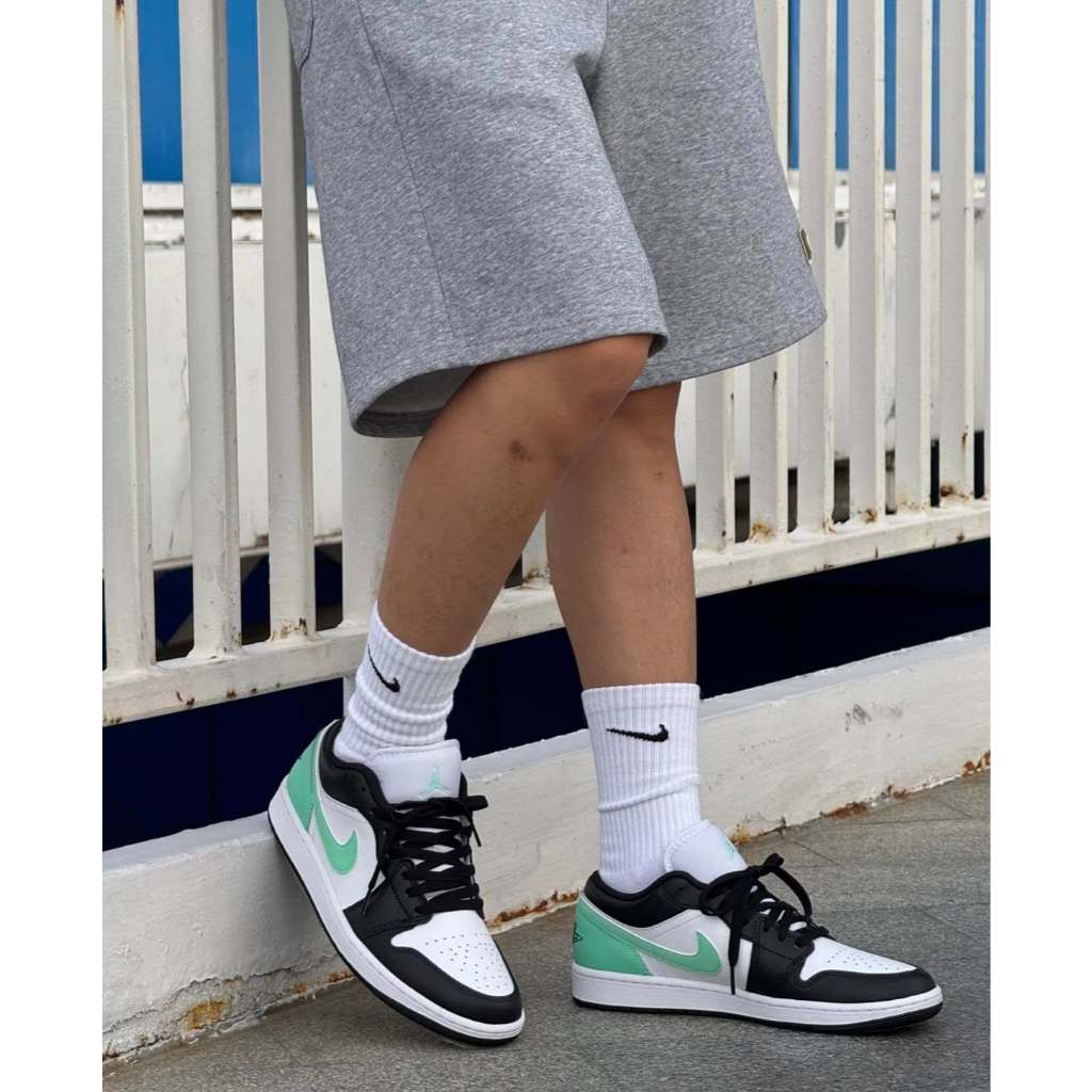☆CHIN代購☆ Nike Air Jordan 1 Low Tiffany 綠勾 黑白 553558-131 現貨 | 蝦皮購物