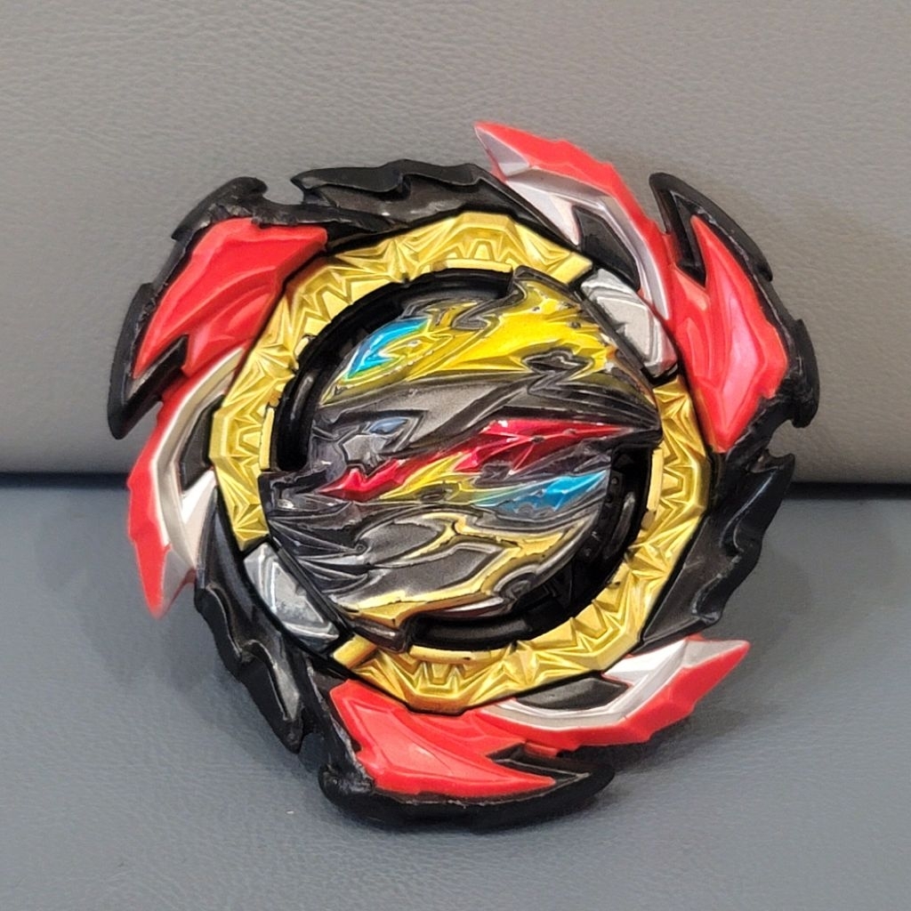 B-191 危機貝利亞｜正版二手戰鬥陀螺｜爆烈世代 TOMY TARARA | 蝦皮購物