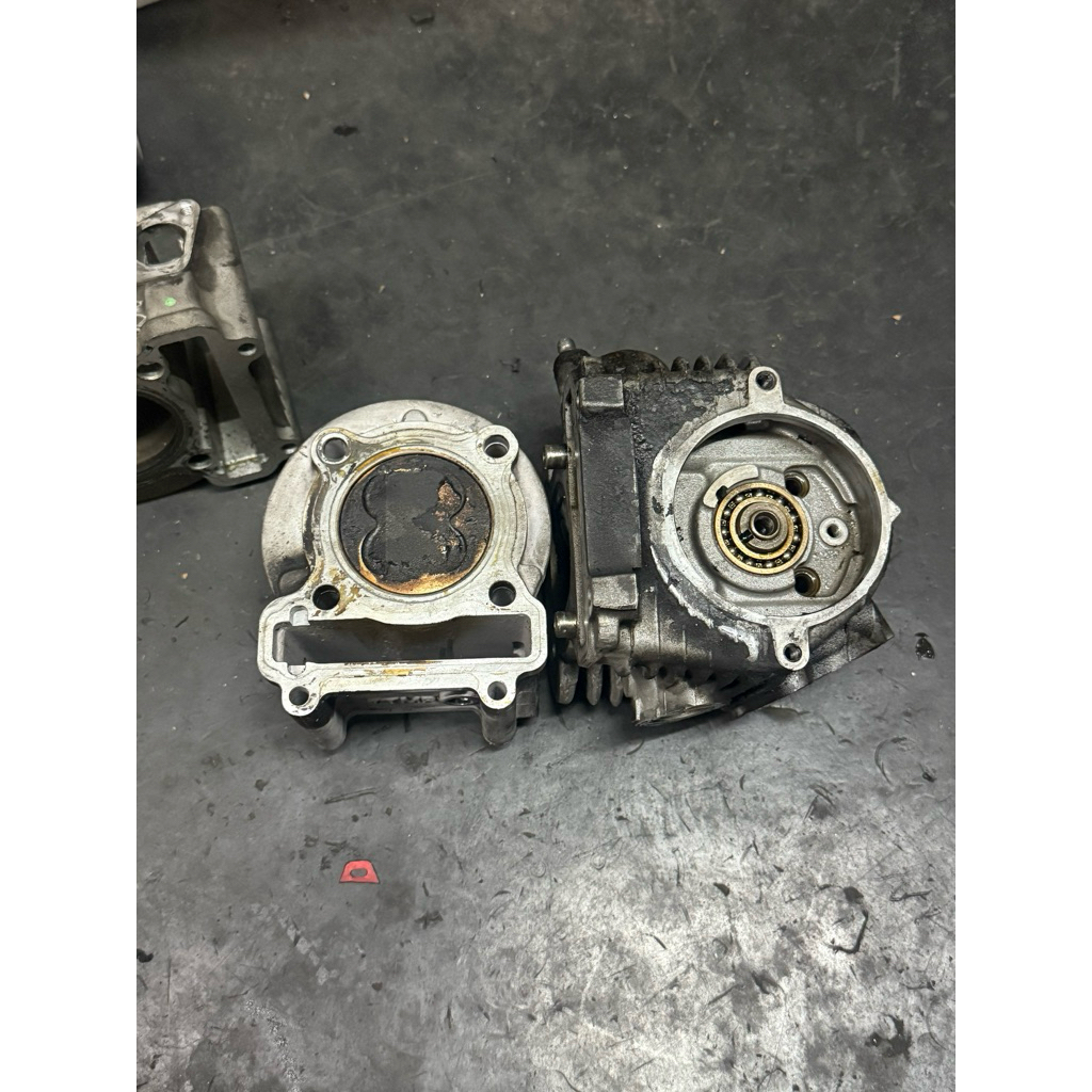 勁戰59汽缸(ttmrc)原廠缸頭含小鳥整組（缸頭以加工）需整理 | 蝦皮購物