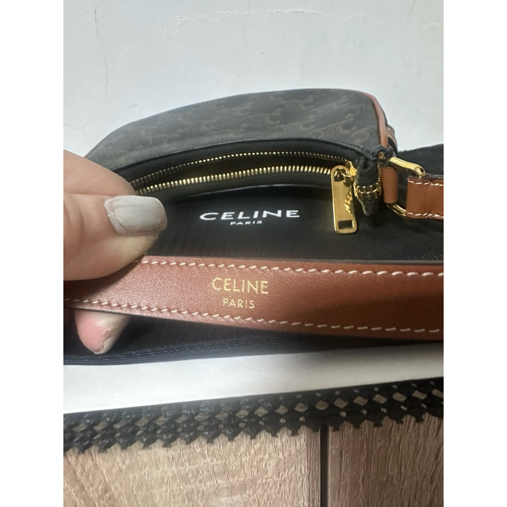 celine mini AVA(月亮包）(半月包)(迷你包） | 蝦皮購物