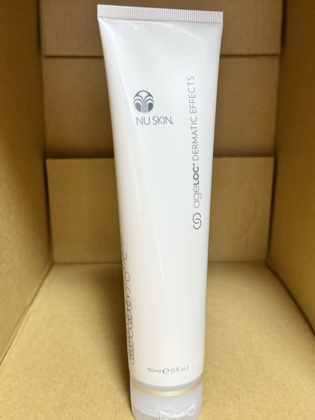 現貨 特價優惠 效期到2025/11/16 nuskin 緊膚乳 NU SKIN 台灣 如新 正品 | 蝦皮購物