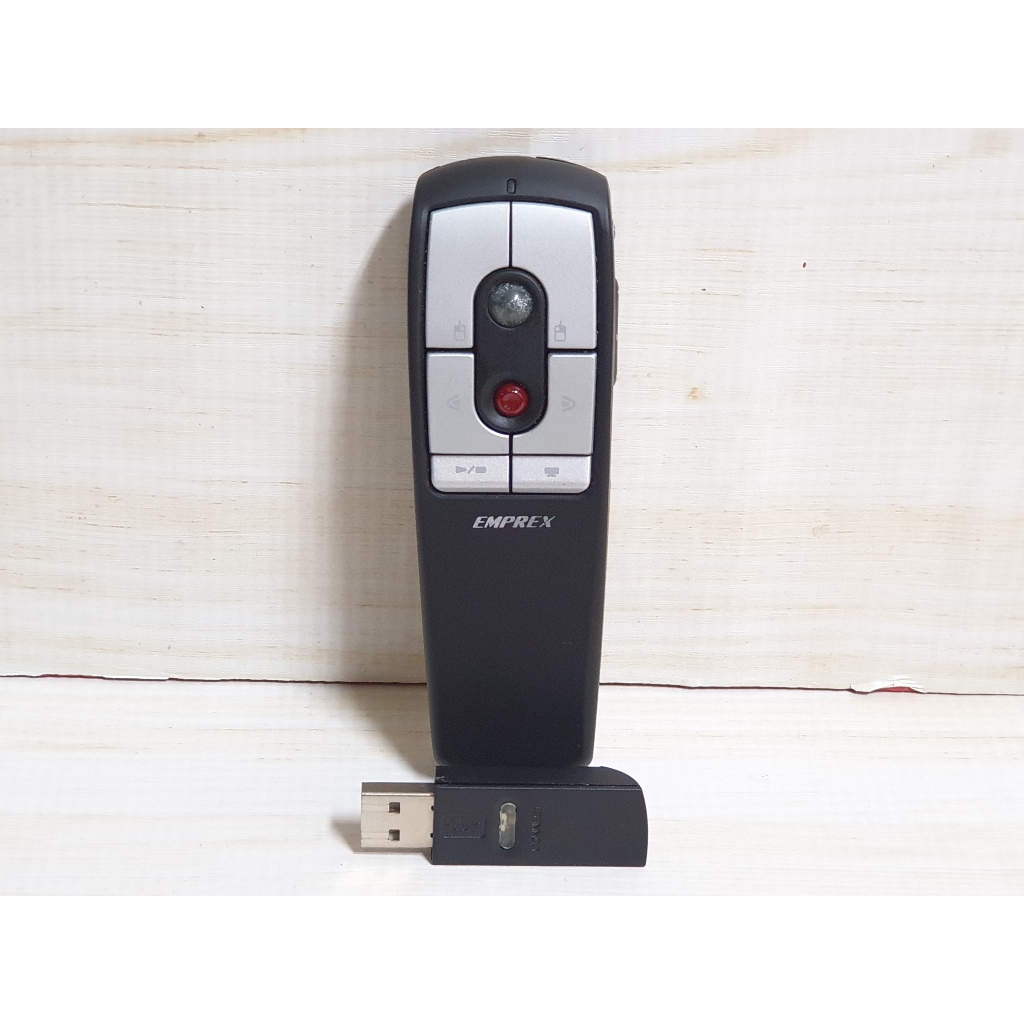 {哈帝電玩}~EMPREX M961AT III 無線簡報行動高手 簡報器 投影筆 少用 功能正常良好3~ | 蝦皮購物