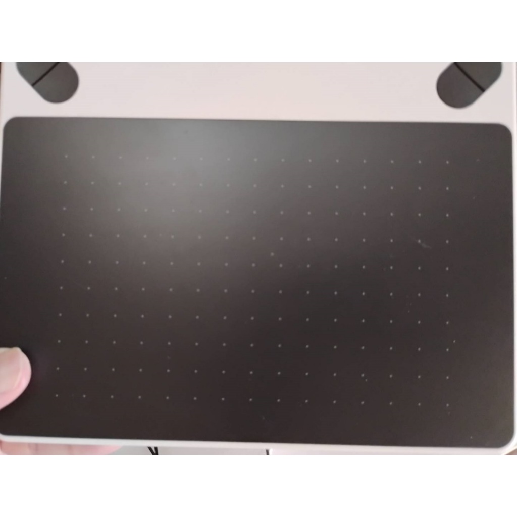 Wacom CTL-490 繪圖板｜含筆｜功能正常 | 蝦皮購物