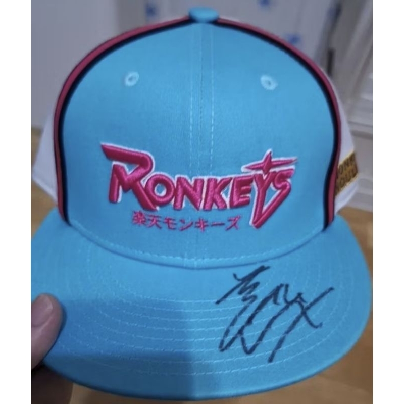 2023 CPBL Rakuten monkeys 黃偉晟親簽實戰球帽 | 蝦皮購物