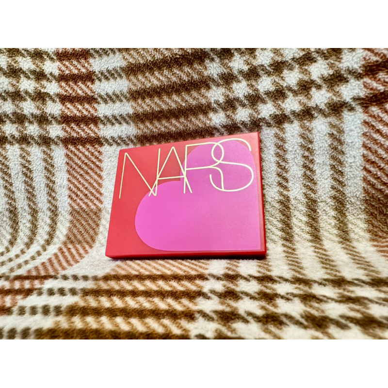nars 4色 眼影盤 傾心愛慕 2025 情人節 限定版 | 蝦皮購物