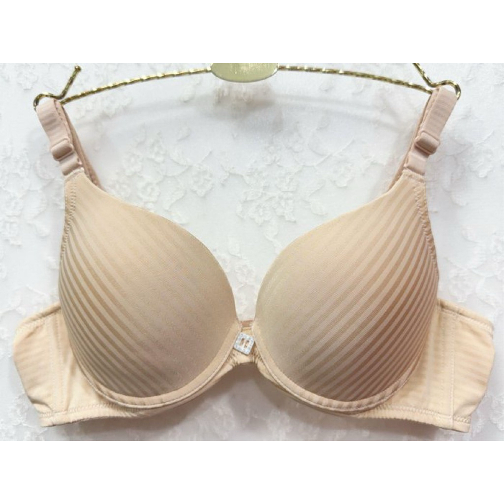 華歌爾 34/75B，厚罩杯，請詳細參閱「商品詳情」。 | 蝦皮購物