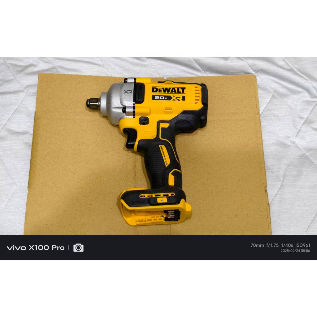 全新台灣公司貨 DEWALT 得偉 DCF891 XR系列20V4分(1/2"）單機4段可調衝擊扳手 | 蝦皮購物