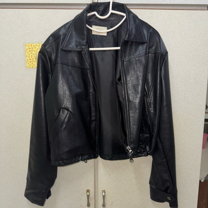 【保留勿下單】短版雙拉鏈皮外套 oiiv | 蝦皮購物