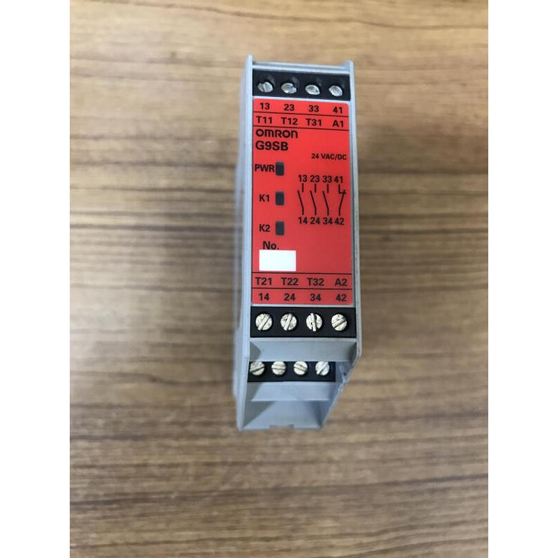 OMRON G9SB-301-B (2076) | 蝦皮購物
