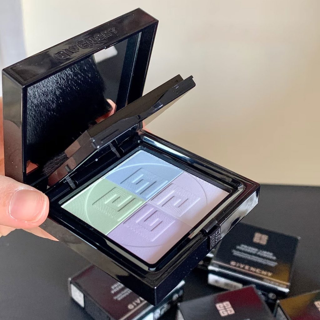 Sami~ GIVENCHY紀梵希 粉餅 四宮格 蜜粉餅#01 慕斯淡彩 四宮格蜜粉 試用裝小樣6g | 蝦皮購物