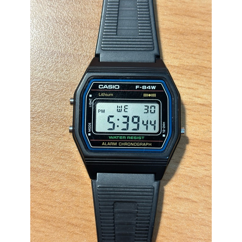 casio 卡西歐 f-84w 電子錶 | 蝦皮購物