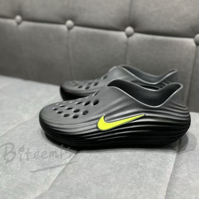 NIKE REACTX REJUVEN8黑灰綠 緩震泡棉運動拖鞋男防水洞洞鞋HV5060-003台灣現貨 | 蝦皮購物