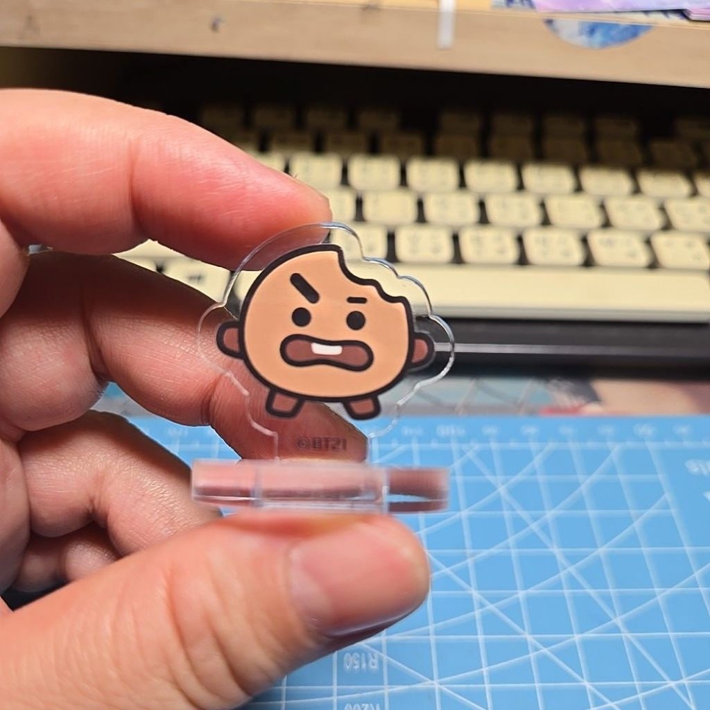 250611 BT21 SHOOKY 小立牌 全新正版/絕版 Line Friends/Suga/閔玧其~隨機加贈小卡。 | 蝦皮購物