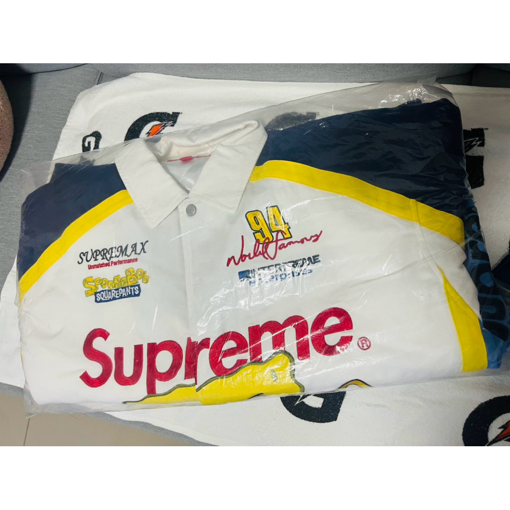 小吳嚴選 正品 SUPREME 25SS SPONGEBOB JEFF HAMILTON JACKET 海綿寶寶 XL | 蝦皮購物