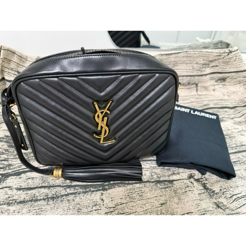 YSL SaintLaurent LOU絎縫皮革相機包 黑金 Chanel Gucci Loewe BV Celine | 蝦皮購物