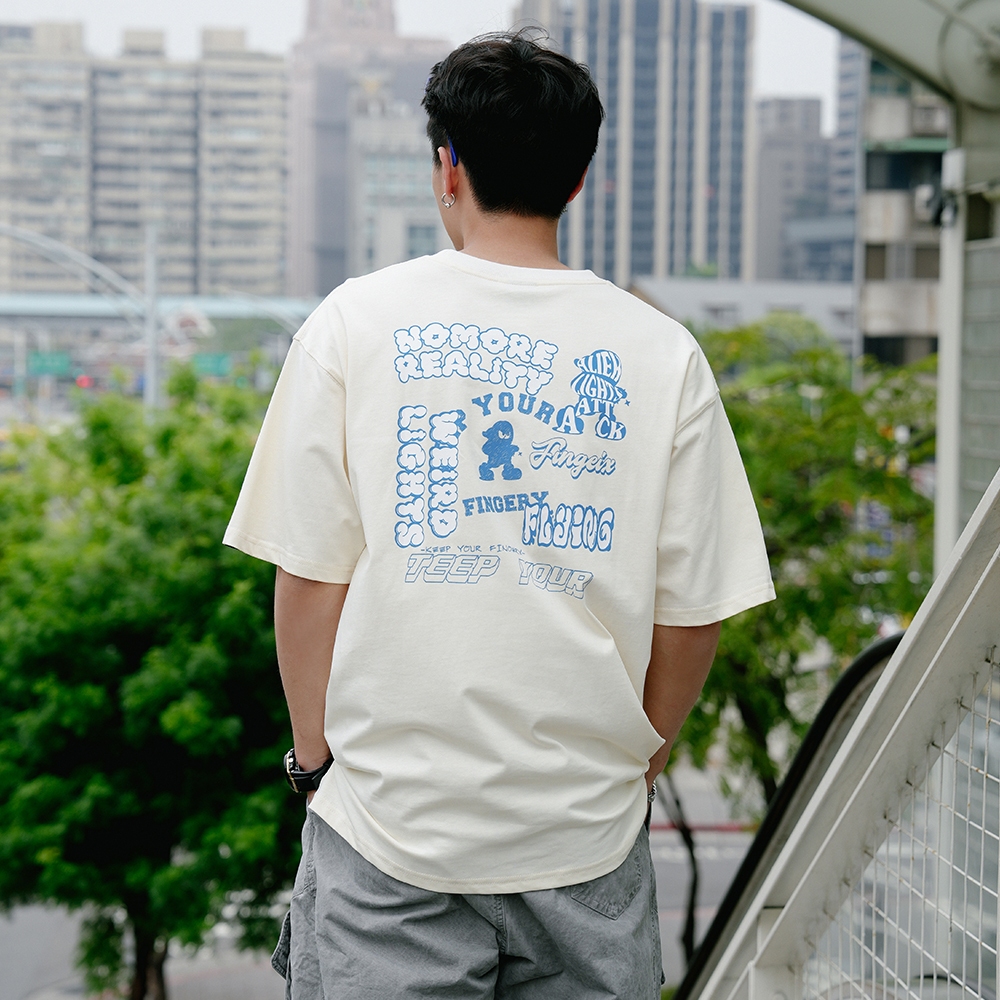 LAKING-虛幻飛碟啟示背圖短T | 蝦皮購物