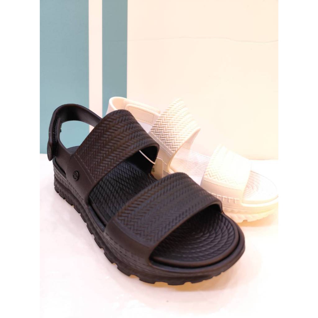 skechers不怕水運動女涼鞋/足弓支撐arch fit/輕量/111461/黑/米 | 蝦皮購物