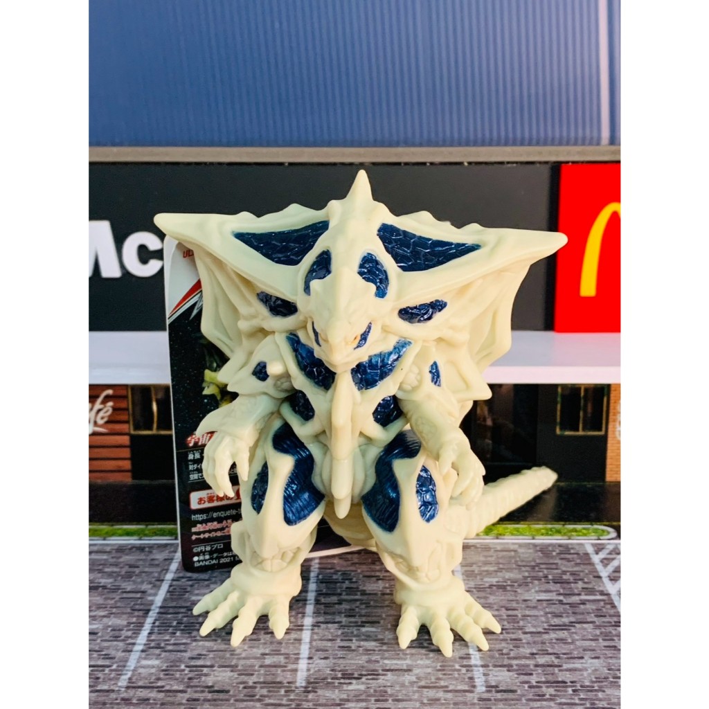 ★超人力霸王-D05-500系14cm-全新品含吊牌-宇宙骨翼獸 格蘭達 | 蝦皮購物
