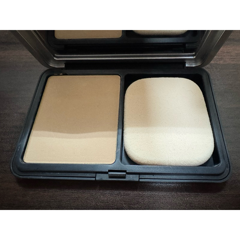MAKE UP FOR EVER -MATTE VELVET 柔霧空氣粉餅-Y225-8成新 | 蝦皮購物