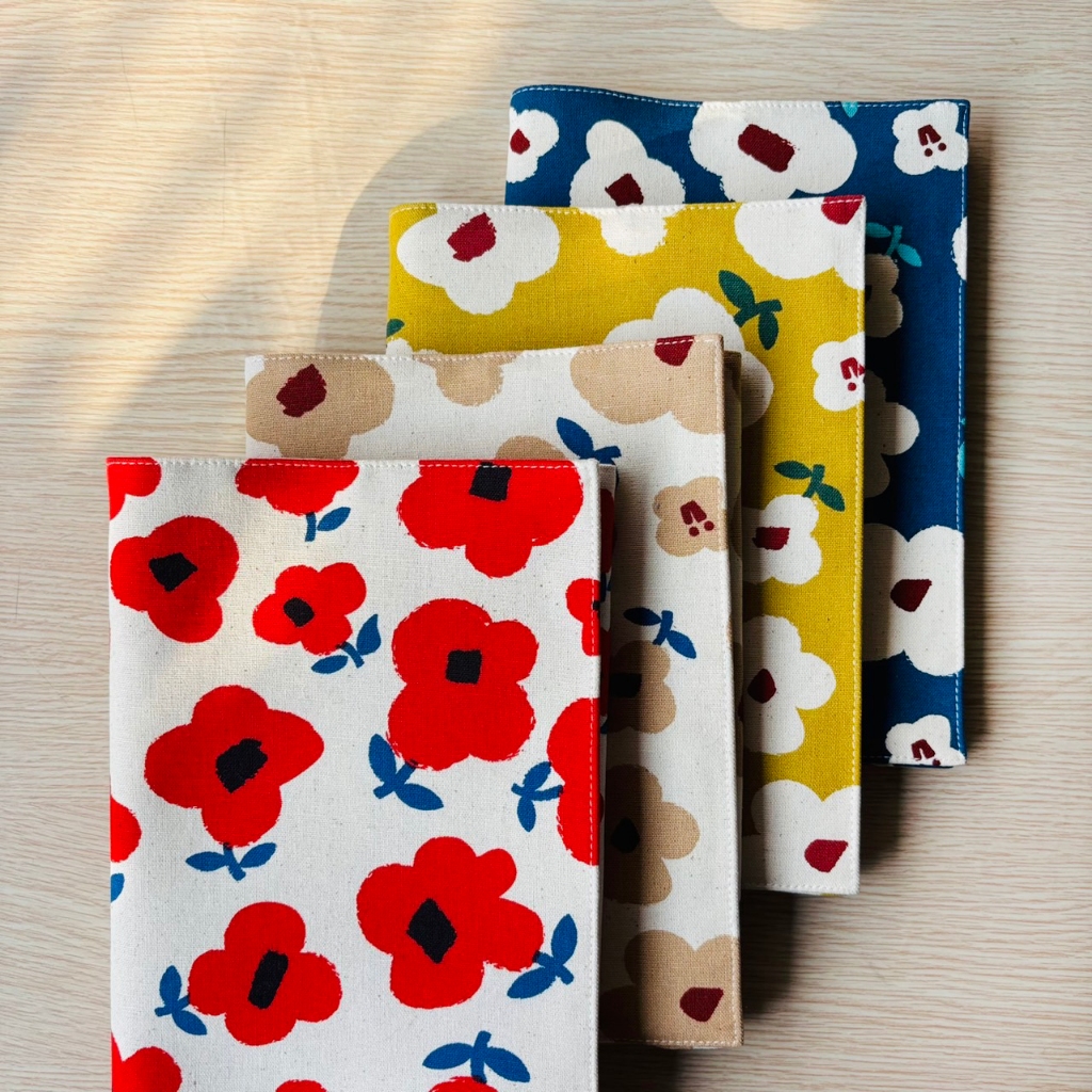 【一期一會】春日小花 手作可調式書衣 A5 25K B6 32K A6 50K 手帳 手札 書衣 書套 布書衣 媽媽手冊 | 蝦皮購物