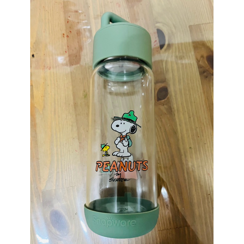 「二手」9成新 「康寧密扣Snapware」提把隨行玻璃杯710ml-SNOOPY史努比 露營趣 蝦皮免運中 | 蝦皮購物