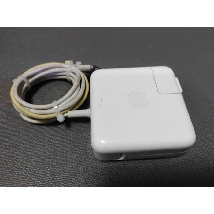 APPLE A1436 Magsafe2 變壓器 原廠筆記型 45W 電腦變壓器 二手良品 書房 | 蝦皮購物