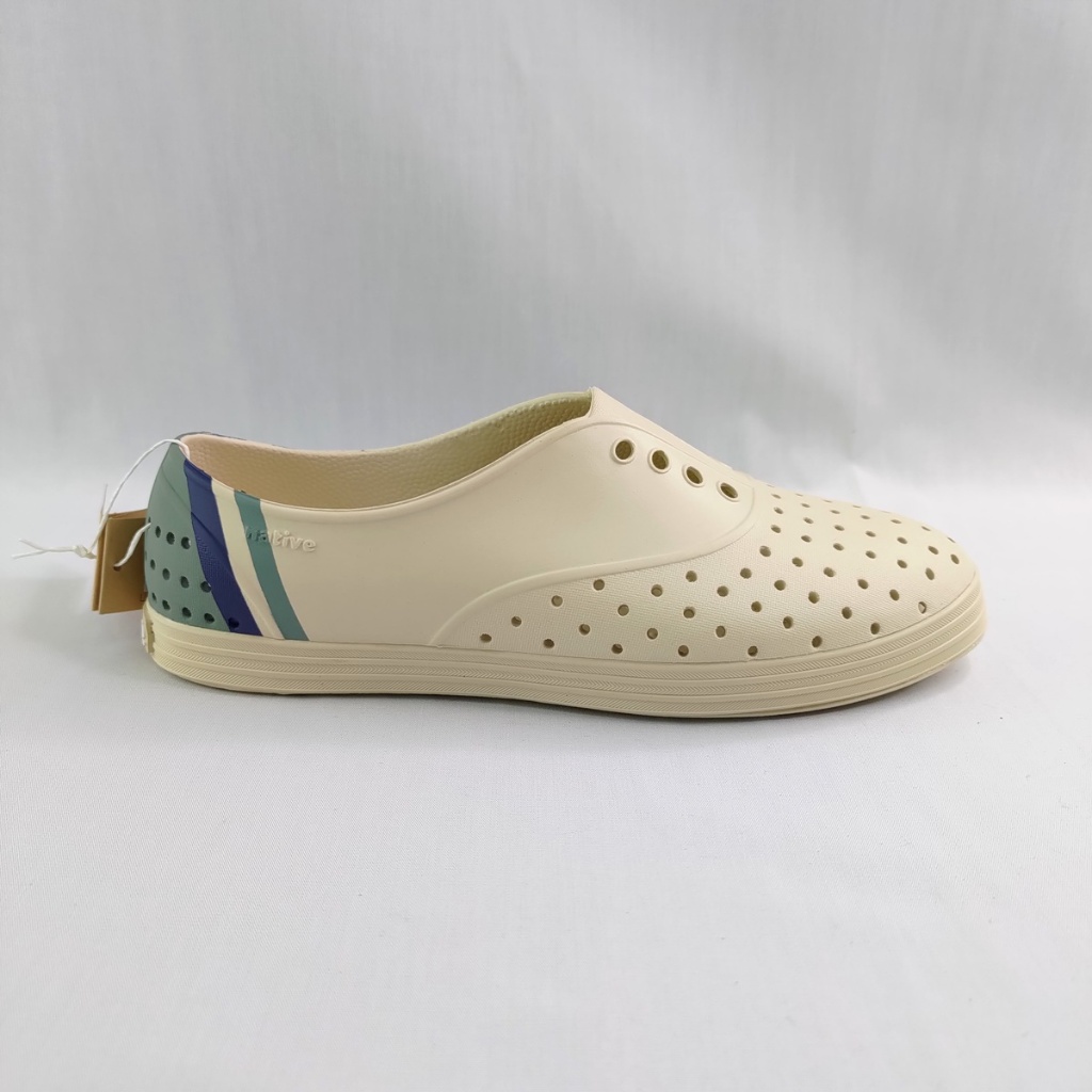 Native JERICHO 女款 F00002619302 洞洞鞋 修身鞋 奶茶/藍綠【iSport愛運動】 | 蝦皮購物