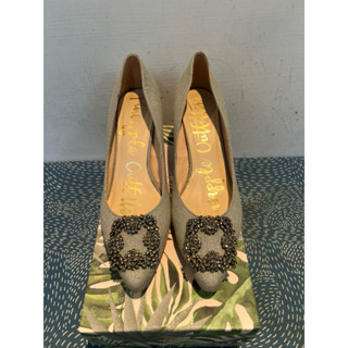 Pineapple outfitter 專櫃女鞋 方鑽飾釦銀灰珍珠 高跟鞋 晚宴鞋 婚鞋7.5號24.5公分 二手鞋 | 蝦皮購物