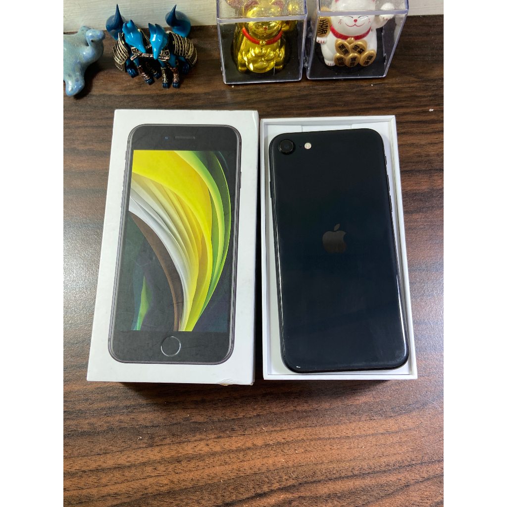 Apple IPhone SE 2 SE2 64G 二手蘋果4G手機 黑色 | 蝦皮購物