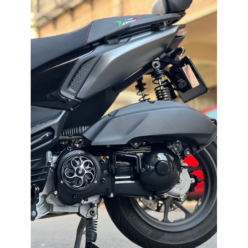 六代/水B /force2/augur/nmax 專用CNC旋轉傳動蓋（全新特殊色閃耀黑烤漆） | 蝦皮購物