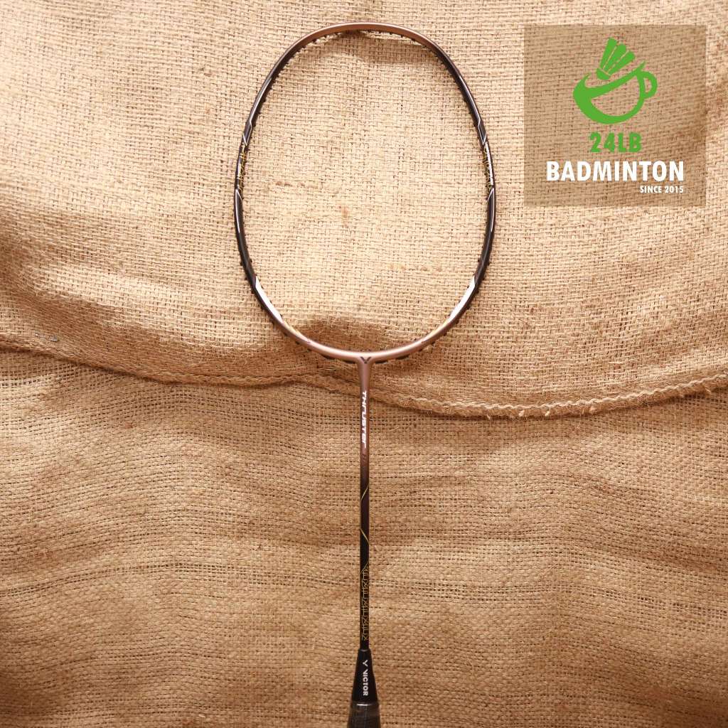 24磅羽球 / VICTOR勝利 戴資穎系列 中階 攻擊拍 突擊 TK-HAWK C 黑金隼配色 含穿線 | 蝦皮購物
