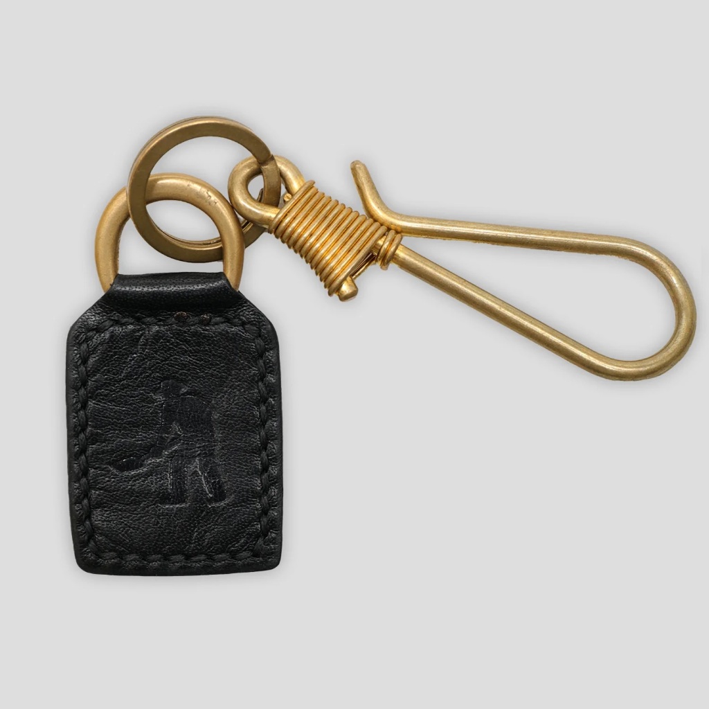 [-HOPSCOTCH-] PASS~PORT MANUFACTURED LEATHER KEY FOB | 蝦皮購物