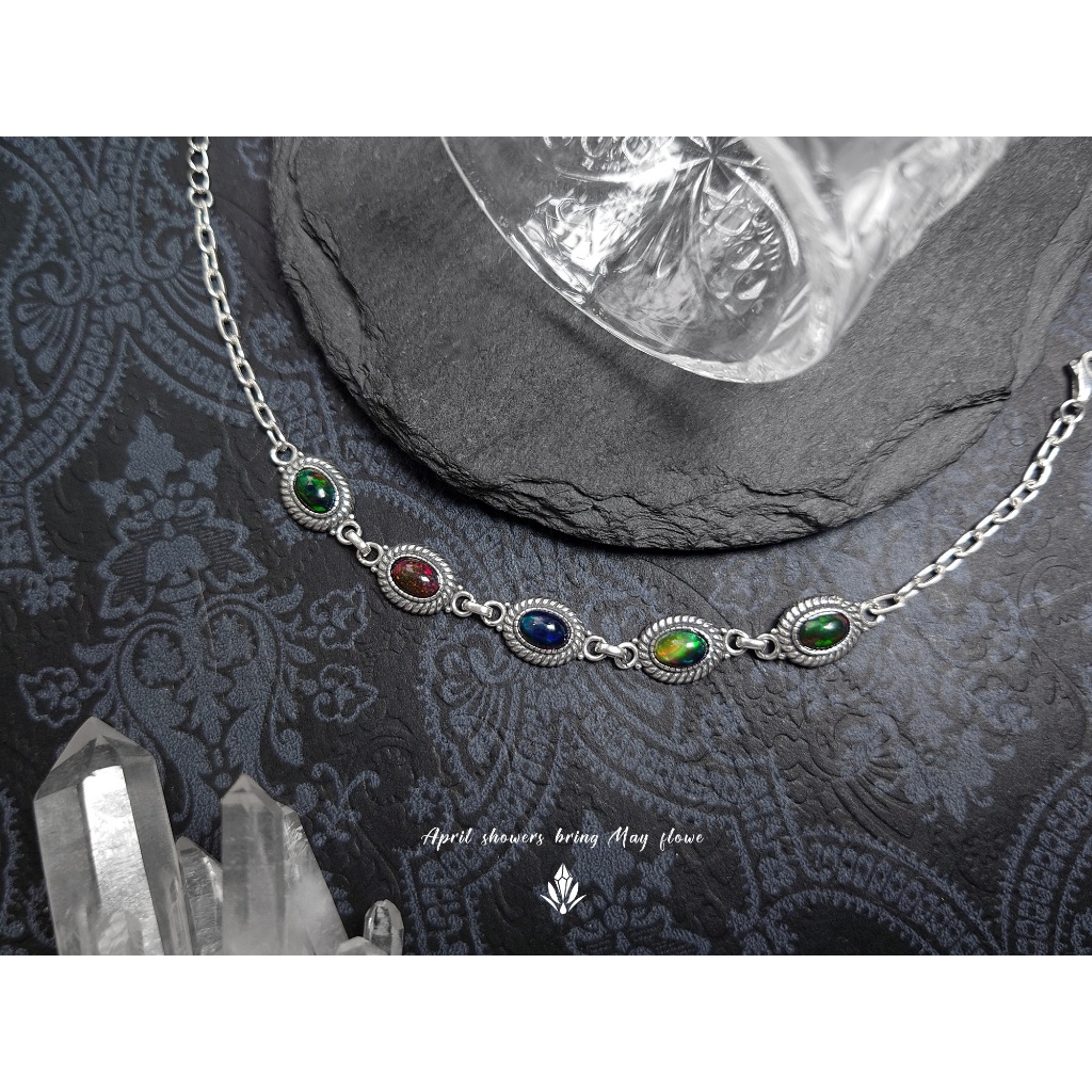 四月雨 April Showers 黑歐泊｜歐泊｜蛋白石｜Opal｜夢幻遊彩｜橢圓｜蛋面｜優雅｜復古｜925銀鑲嵌 | 蝦皮購物