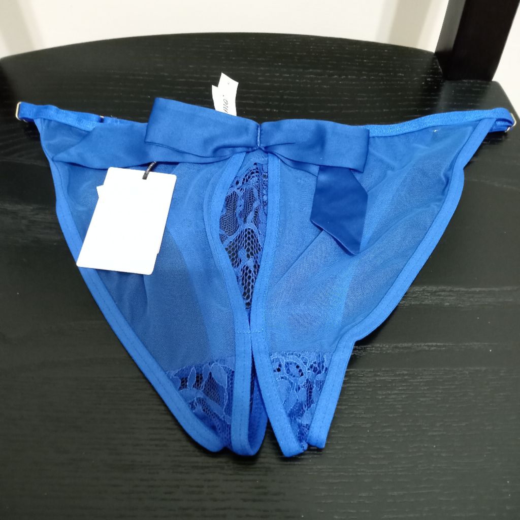 Qmomo內褲（XL/全新現貨，吊牌都在/實體會暗一點/私人衣物不退貨） | 蝦皮購物