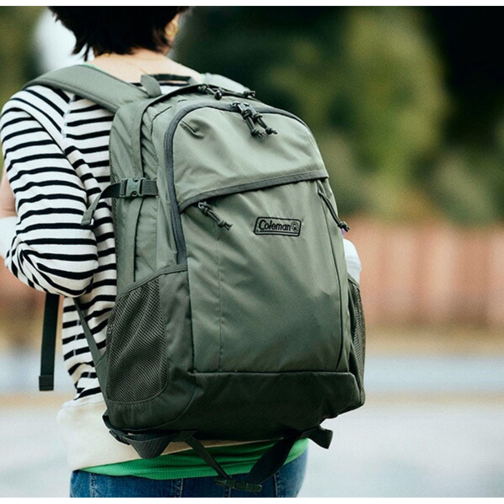[現貨購免運]COLEMAN WALKERC 25L大容量 尼龍輕量 後背包 登山包 25L | 蝦皮購物