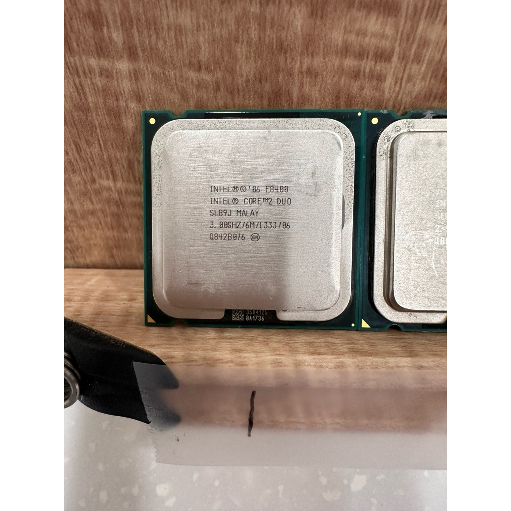 Intel CPU E8400 /E7500 / Pentium4正式版 | 蝦皮購物