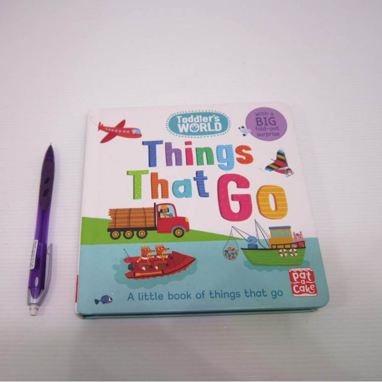 「二手書」Things that go Board 英文繪本 Toddler's world Pat-a-Cake | 蝦皮購物