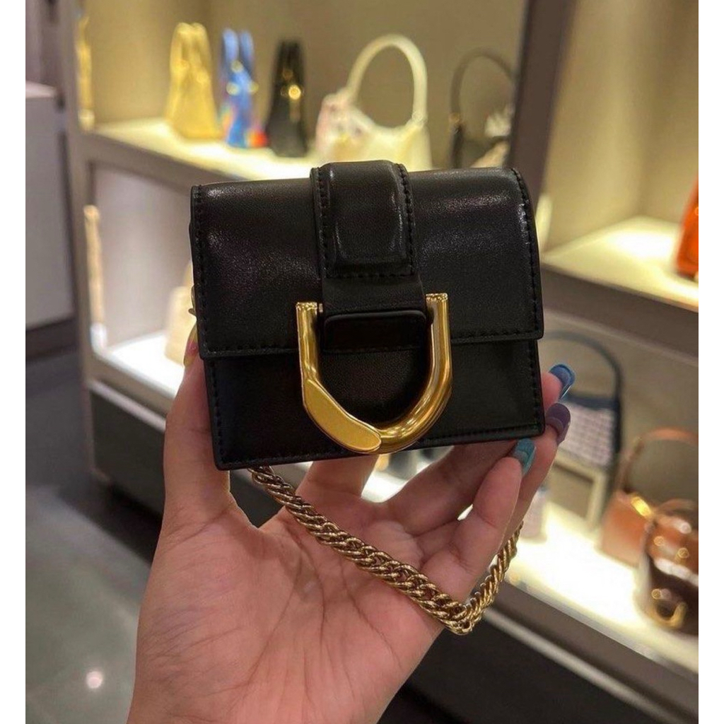 Charles & Keith 小ck AirPod 鍊條 小廢包 方形馬鞍包迷你包 小CK方形馬鞍包迷你 | 蝦皮購物