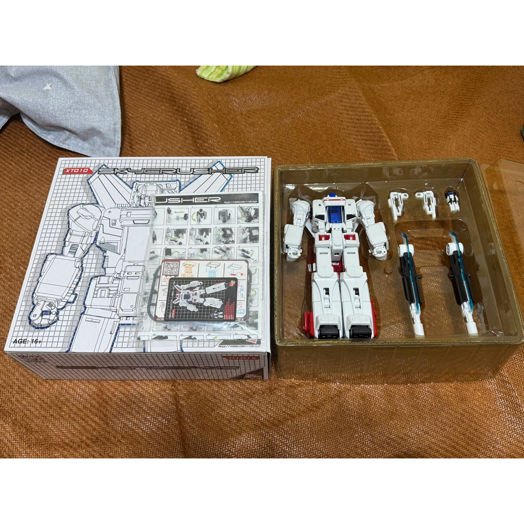 變形金剛 XT010 逆天者 天火 VF Skycrusher 非 jetfire 圍城 SS KO | 蝦皮購物