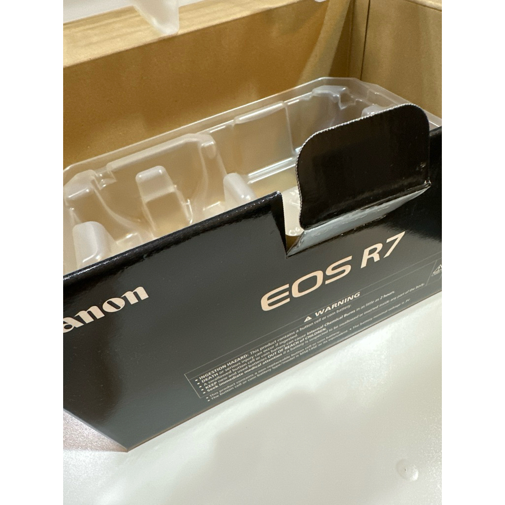 佳能 二手 Canon EOS R7 box 公司貨 空盒 沒有相機 | 蝦皮購物