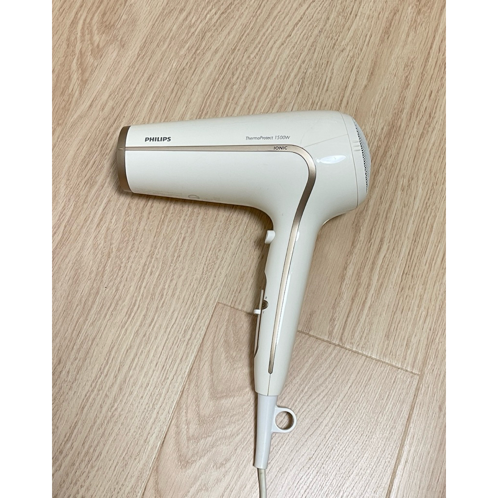 Philips 飛利浦 HP8232 吹風機｜1500W 負離子｜ThermoProtect 溫控｜二手良品 | 蝦皮購物