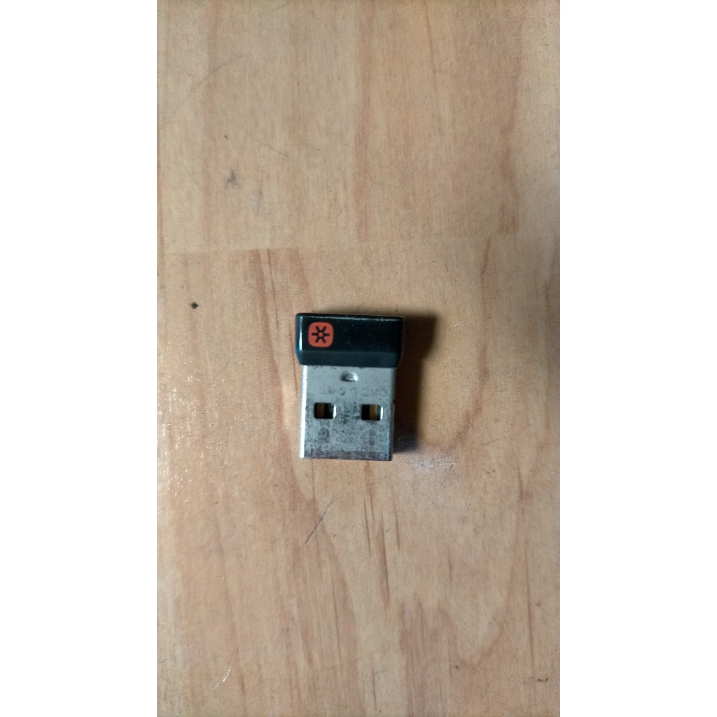 Logitech 羅技 C-U0010 接收器,適用於滑鼠和鍵盤 1000HZ 1對6 直購價128/個 | 蝦皮購物