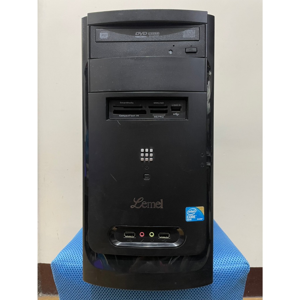 爾必達4G記憶體 威騰500G硬碟 插電即用 WinXP Pro 華碩Asus Q9400 四核心主機 | 蝦皮購物