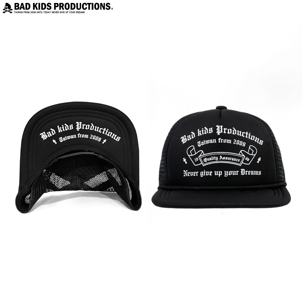 BAD KIDS 惡童 25S/S Old English font Trucker Hat | 蝦皮購物
