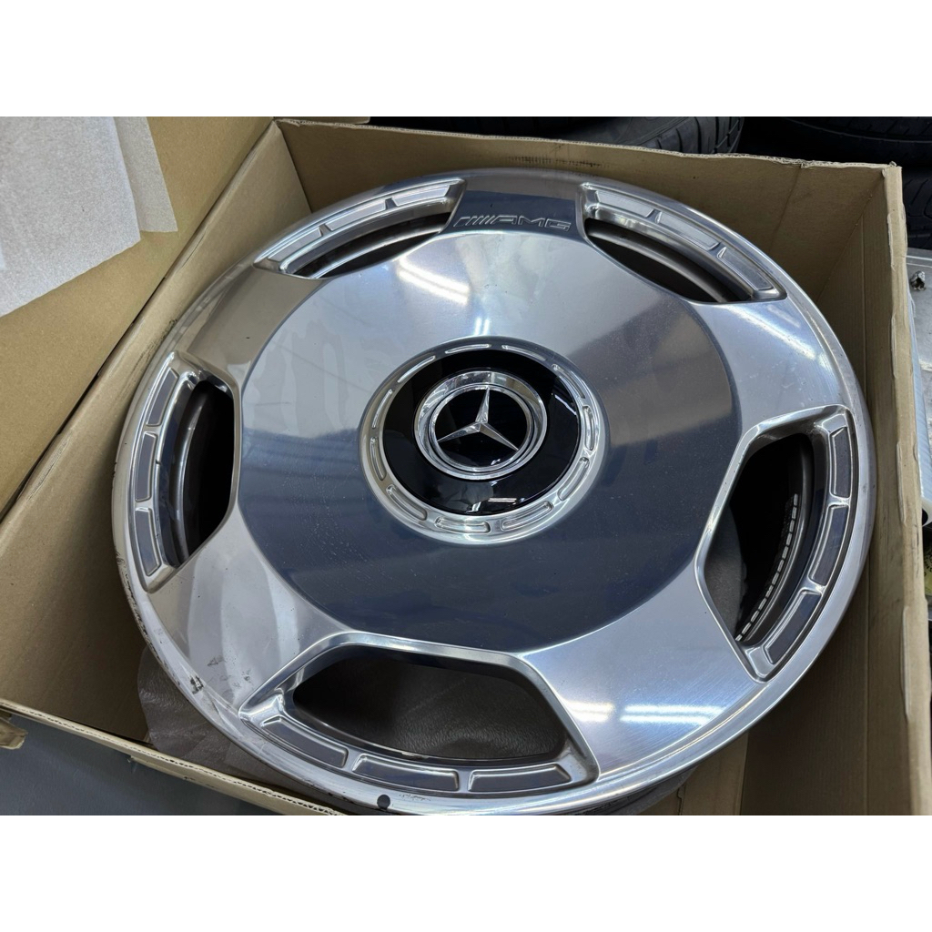 AMG G CLASS W463 W463A W465原廠亮面鍛造22吋鋁圈 中古美品 10J ET36 原廠零件 | 蝦皮購物