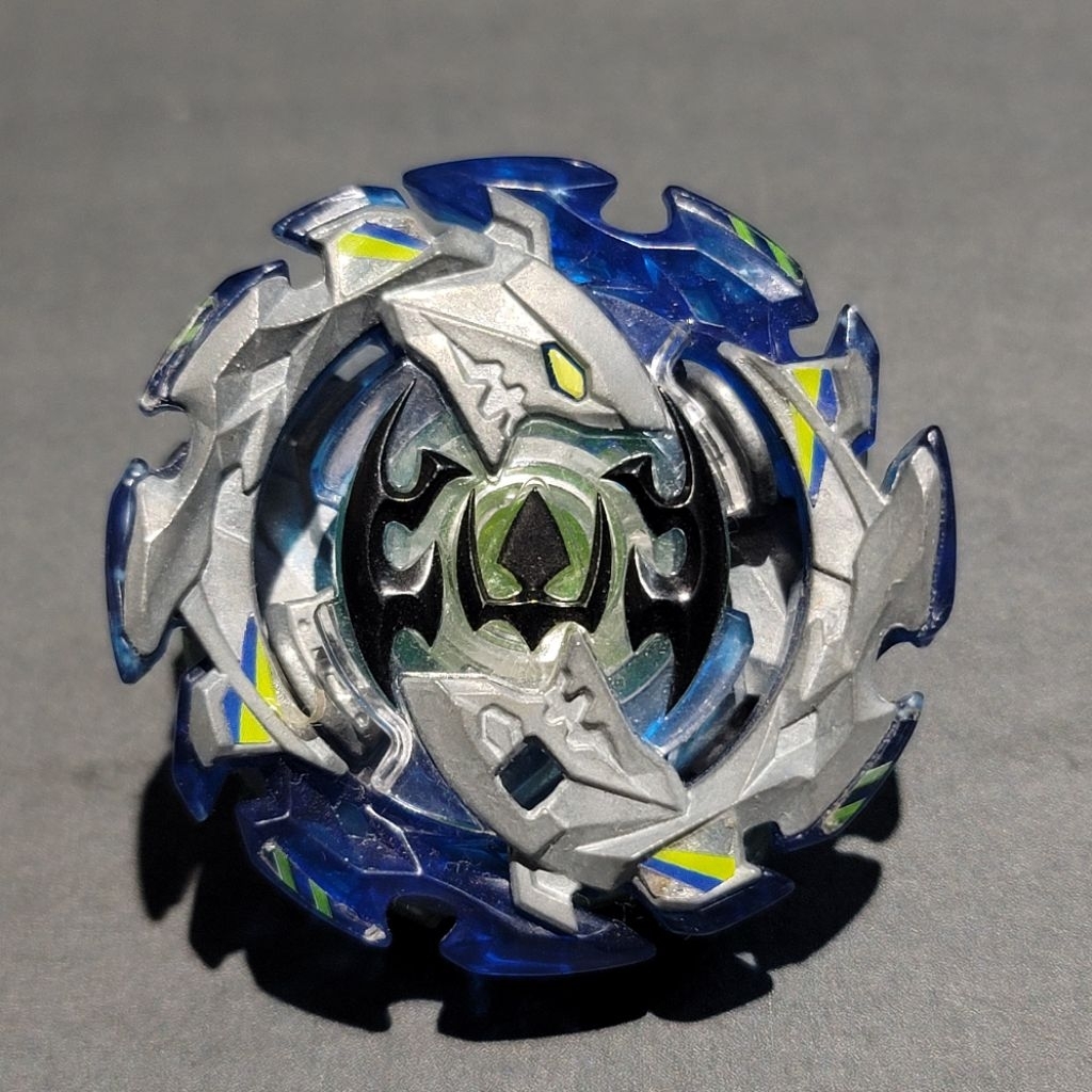 B-130 06 帝王魔鮫｜正版二手戰鬥陀螺｜爆烈世代 TOMY TARARA | 蝦皮購物